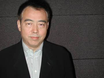 Article .::. UCLA International Institute